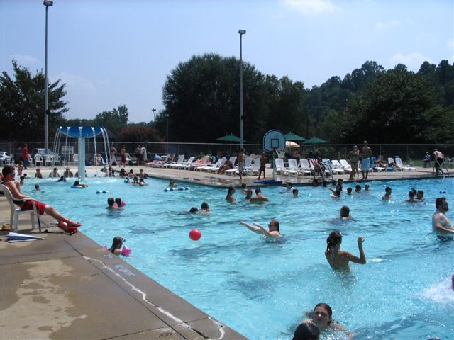 Elkin Recreation Center - Municipal Pool